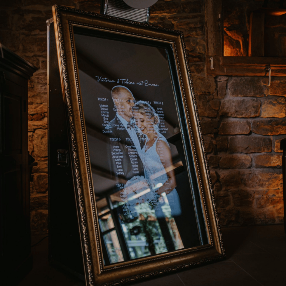 Fotospiegel: Besondere Fotobox für Hochzeiten | Jetzt mieten!